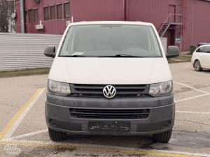 White Volkswagen Transporter 2011 in Kaunas, with an engine capacity of 2.00 L and mileage of 168 thousand km for 6799 €, photo 4 on AUTOMOTO.COM.LV