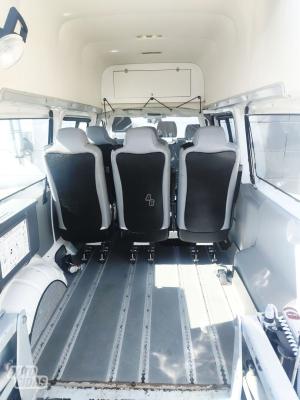 White Volkswagen Transporter 2011 in Ramuciai, with an engine capacity of 2.00 L and mileage of 314 thousand km for 9250 €, photo 20 on AUTOMOTO.COM.LV