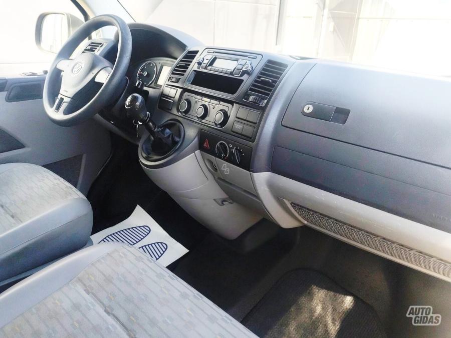 White Volkswagen Transporter 2011 in Ramuciai, with an engine capacity of 2.00 L and mileage of 314 thousand km for 9250 €, photo 26 on AUTOMOTO.COM.LV