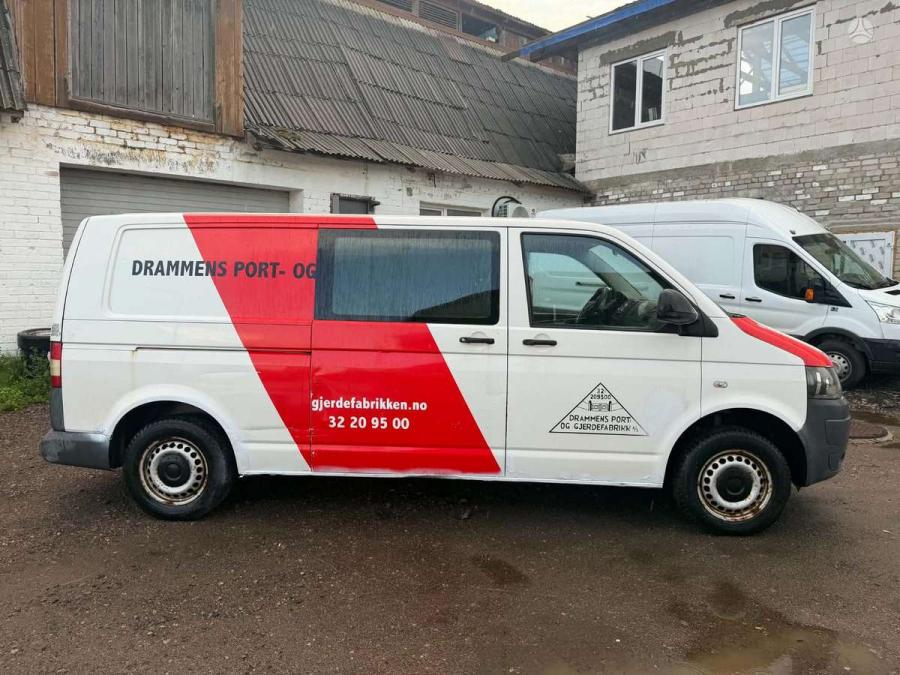 Balts Volkswagen Transporter 2011 Kauņa, ar dzinēja tilpumu 2.00 L un nobraukumu 286 tūkst. km par 4100 €, foto 4 vietnē AUTOMOTO.COM.LV