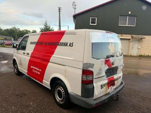 Balts Volkswagen Transporter 2011 Kauņa, ar dzinēja tilpumu 2.00 L un nobraukumu 286 tūkst. km par 4100 €, foto 7 vietnē AUTOMOTO.COM.LV