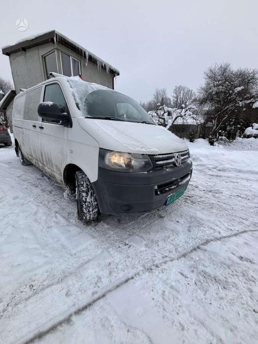 Balts Volkswagen Transporter 2013 Telšiai, ar dzinēja tilpumu 2.00 L un nobraukumu 280 tūkst. km par 5300 €, foto 9 vietnē AUTOMOTO.COM.LV