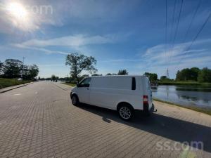 Balts Volkswagen Transporter 2014 Rīga, ar dzinēja tilpumu 2.00 L un nobraukumu 219 tūkst. km par 8500 €, foto 3 vietnē AUTOMOTO.COM.LV