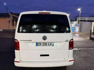 White Volkswagen Transporter 2017 in Panevezys, with an engine capacity of 2.00 L and mileage of 319 thousand km for 7800 €, photo 7 on AUTOMOTO.COM.LV