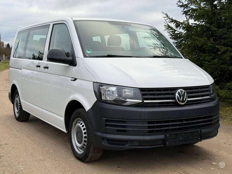 Balts Volkswagen Transporter 2018 Viļņa, ar dzinēja tilpumu 2.00 L un nobraukumu 195 tūkst. km par 14200 €, foto 1 vietnē AUTOMOTO.COM.LV