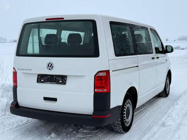 Balts Volkswagen Transporter 2018 Viļņa, ar dzinēja tilpumu 2.00 L un nobraukumu 195 tūkst. km par 13900 €, foto 4 vietnē AUTOMOTO.COM.LV