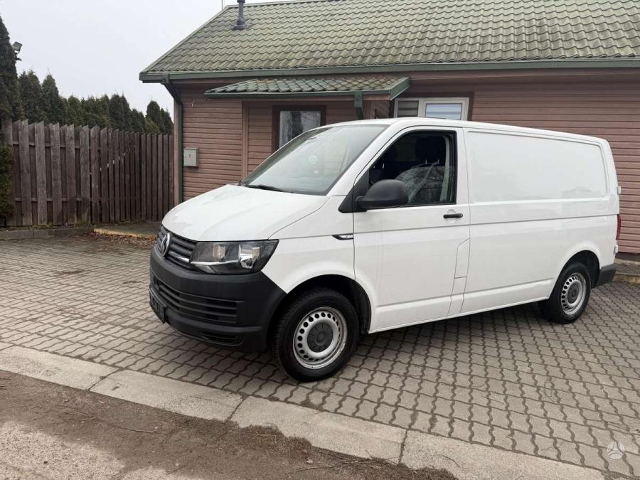 White Volkswagen Transporter 2019 in Marijampole, with an engine capacity of 1.97 L and mileage of 230 thousand km for 11200 €, photo 1 on AUTOMOTO.COM.LV