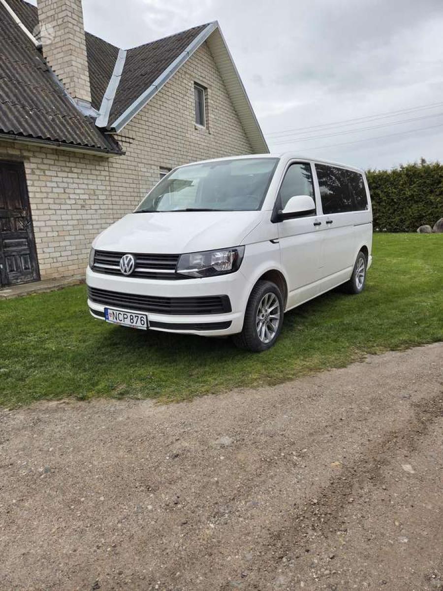 White Volkswagen Transporter 2019 in Sakiai, with an engine capacity of 1.97 L and mileage of 235 thousand km for 11500 €, photo 3 on AUTOMOTO.COM.LV