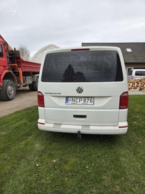 White Volkswagen Transporter 2019 in Sakiai, with an engine capacity of 1.97 L and mileage of 235 thousand km for 11500 €, photo 6 on AUTOMOTO.COM.LV