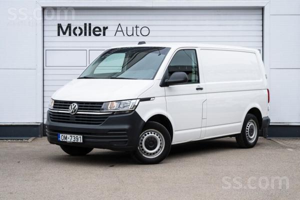 White Volkswagen Transporter 2020 in Riga, with an engine capacity of 2.00 L and mileage of 185 thousand km for 19950 €, photo 1 on AUTOMOTO.COM.LV