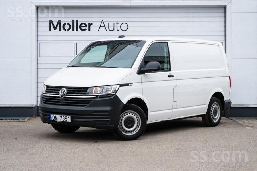 White Volkswagen Transporter 2020 in Riga, with an engine capacity of 2.00 L and mileage of 185 thousand km for 19950 €, photo 1 on AUTOMOTO.COM.LV