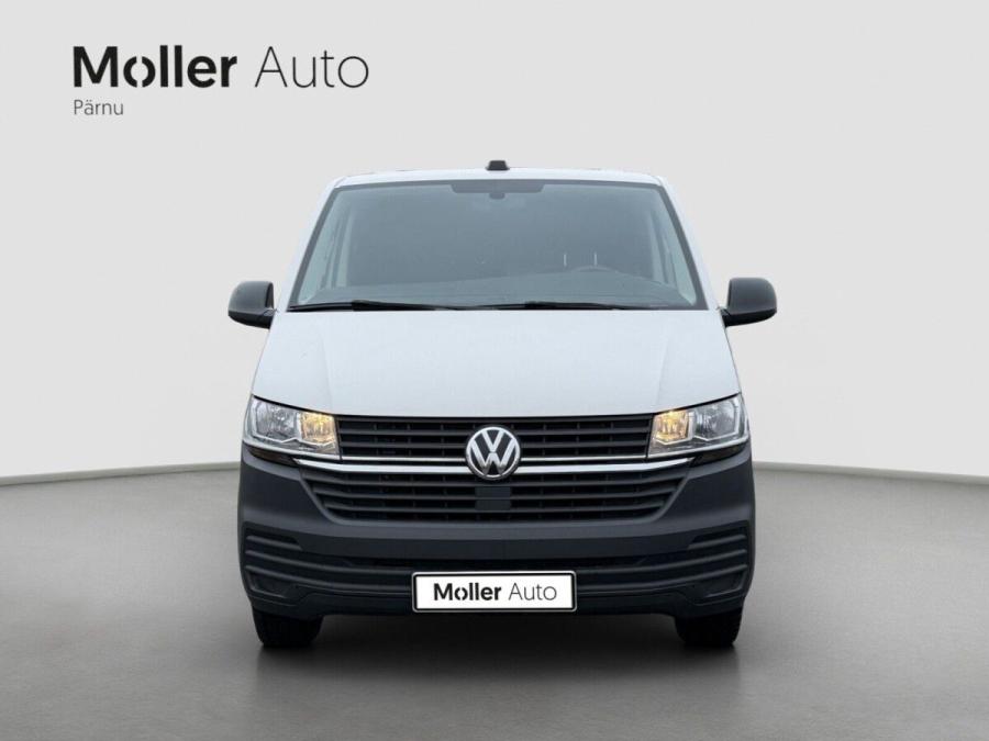 Balts Volkswagen Transporter 2021 Pērnava, ar dzinēja tilpumu 2.00 L un nobraukumu 131 tūkst. km par 23900 €, foto 3 vietnē AUTOMOTO.COM.LV