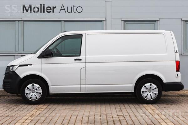 Balts Volkswagen Transporter 2021 Ventspils, ar dzinēja tilpumu 2.00 L un nobraukumu 175 tūkst. km par 18650 €, foto 2 vietnē AUTOMOTO.COM.LV