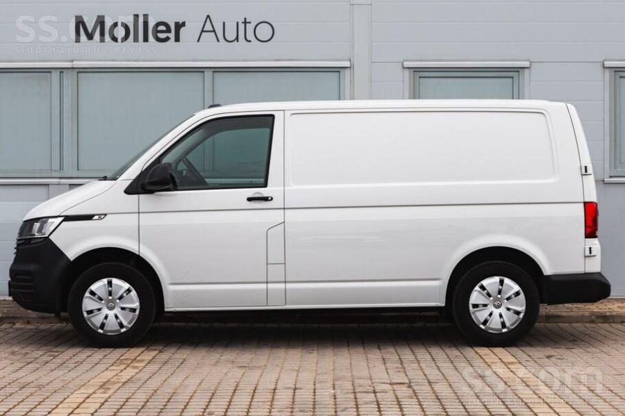 Balts Volkswagen Transporter 2021 Ventspils, ar dzinēja tilpumu 2.00 L un nobraukumu 175 tūkst. km par 18650 €, foto 2 vietnē AUTOMOTO.COM.LV