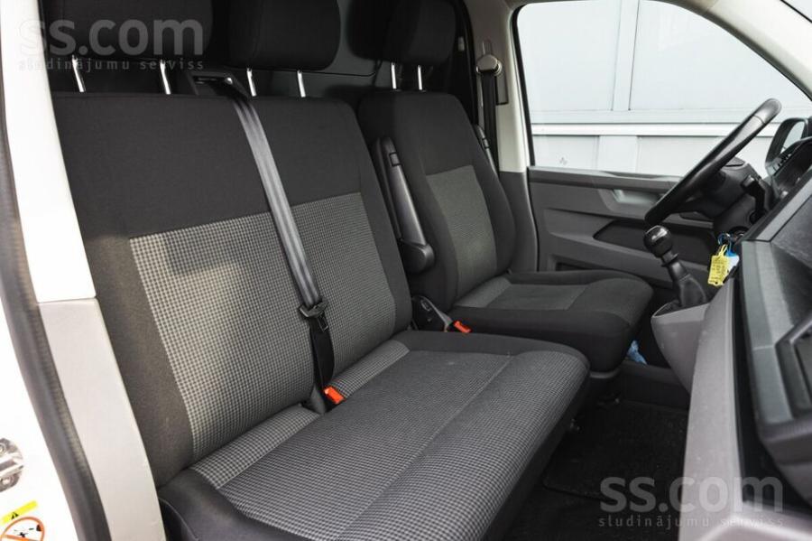 Balts Volkswagen Transporter 2021 Ventspils, ar dzinēja tilpumu 2.00 L un nobraukumu 175 tūkst. km par 18650 €, foto 14 vietnē AUTOMOTO.COM.LV