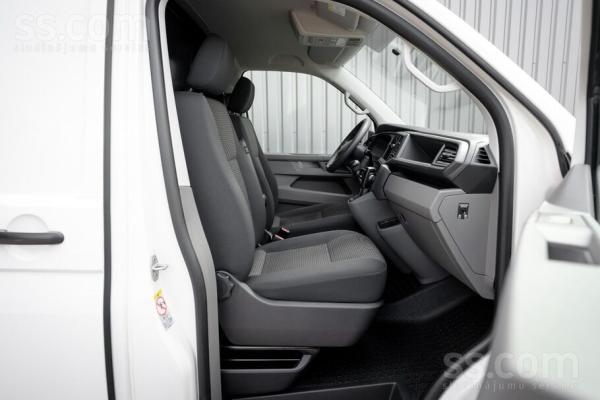 Balts Volkswagen Transporter 2021 Tukums, ar dzinēja tilpumu 2.00 L un nobraukumu 138 tūkst. km par 17950 €, foto 10 vietnē AUTOMOTO.COM.LV