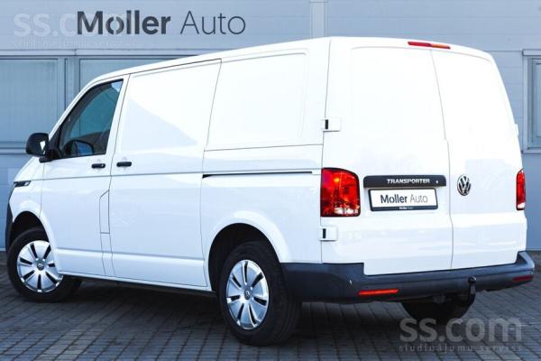 Balts Volkswagen Transporter 2022 Ventspils, ar dzinēja tilpumu 2.00 L un nobraukumu 136 tūkst. km par 18600 €, foto 3 vietnē AUTOMOTO.COM.LV