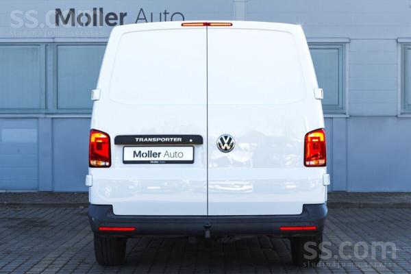 Balts Volkswagen Transporter 2022 Ventspils, ar dzinēja tilpumu 2.00 L un nobraukumu 136 tūkst. km par 18600 €, foto 4 vietnē AUTOMOTO.COM.LV