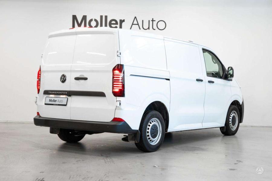 Balts Volkswagen Transporter 2025 Viļņa, ar dzinēja tilpumu 2.00 L un nobraukumu 23 tūkst. km par 32900 €, foto 4 vietnē AUTOMOTO.COM.LV
