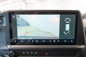 Balts Volkswagen Transporter 2025 Viļņa, ar dzinēja tilpumu 2.00 L un nobraukumu 23 tūkst. km par 32900 €, foto 14 vietnē AUTOMOTO.COM.LV