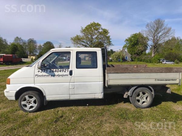 Balts Volkswagen Transporter 1994 Ventspils, ar dzinēja tilpumu 2.00 L un nobraukumu 480 tūkst. km par 1800 €, foto 1 vietnē AUTOMOTO.COM.LV