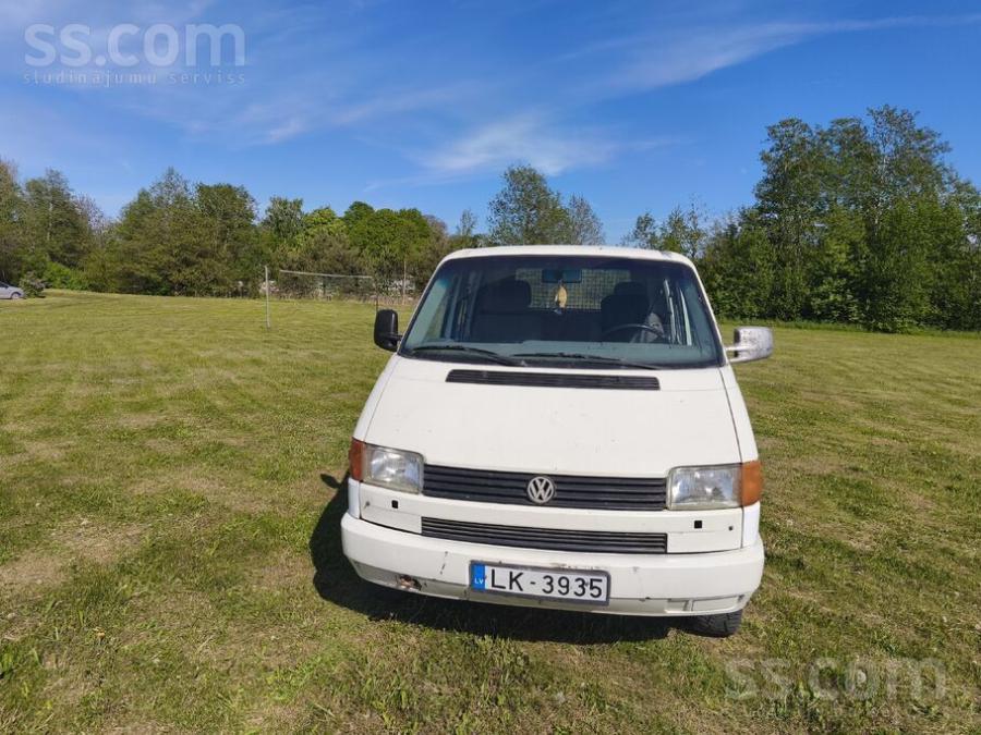 Balts Volkswagen Transporter 1994 Ventspils, ar dzinēja tilpumu 2.00 L un nobraukumu 480 tūkst. km par 1800 €, foto 5 vietnē AUTOMOTO.COM.LV