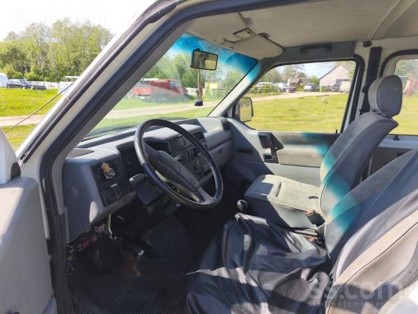 Balts Volkswagen Transporter 1994 Ventspils, ar dzinēja tilpumu 2.00 L un nobraukumu 480 tūkst. km par 1800 €, foto 6 vietnē AUTOMOTO.COM.LV