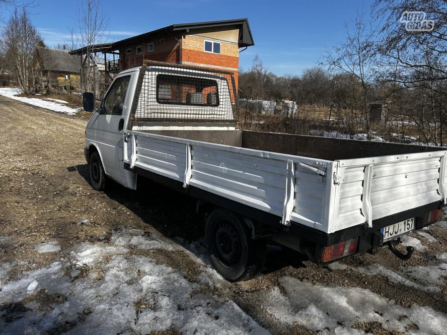 Balts Volkswagen Transporter 1997 Viļņa, ar dzinēja tilpumu 2.50 L un nobraukumu 370 tūkst. km par 1800 €, foto 5 vietnē AUTOMOTO.COM.LV