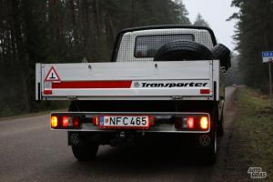 White Volkswagen Transporter 1998 in Vilnius, with an engine capacity of 2.00 L and mileage of 155 thousand km for 6100 €, photo 6 on AUTOMOTO.COM.LV