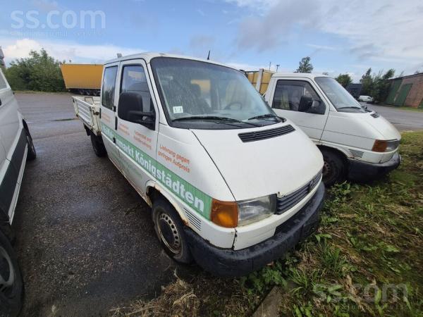 Balts Volkswagen Transporter 2002 Krāslava, ar dzinēja tilpumu 2.50 L un nobraukumu 353 tūkst. km par 1200 €, foto 6 vietnē AUTOMOTO.COM.LV