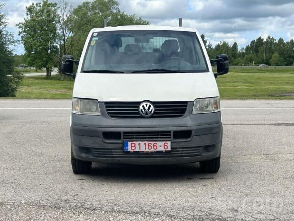 Balts Volkswagen Transporter 2006 Liepāja, ar dzinēja tilpumu 1.90 L un nobraukumu 272 tūkst. km par 3500 €, foto 2 vietnē AUTOMOTO.COM.LV