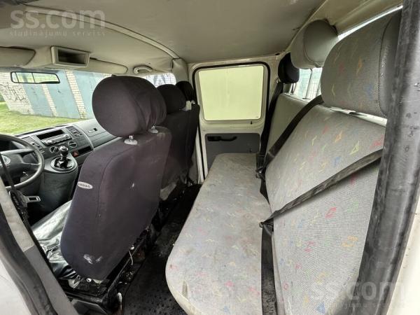Balts Volkswagen Transporter 2006 Liepāja, ar dzinēja tilpumu 1.90 L un nobraukumu 272 tūkst. km par 3500 €, foto 7 vietnē AUTOMOTO.COM.LV