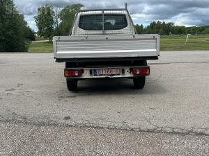 Balts Volkswagen Transporter 2006 Liepāja, ar dzinēja tilpumu 1.90 L un nobraukumu 272 tūkst. km par 3500 €, foto 10 vietnē AUTOMOTO.COM.LV