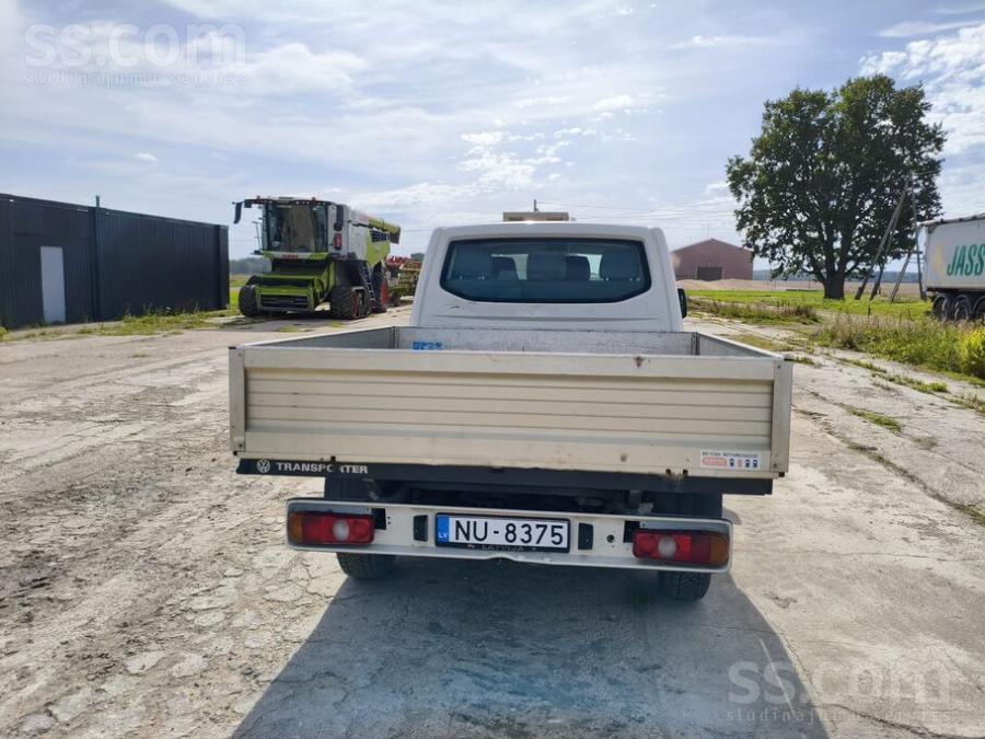 Balts Volkswagen Transporter 2008 Jēkabpils, ar dzinēja tilpumu 1.90 L un nobraukumu 223 tūkst. km par 7300 €, foto 4 vietnē AUTOMOTO.COM.LV