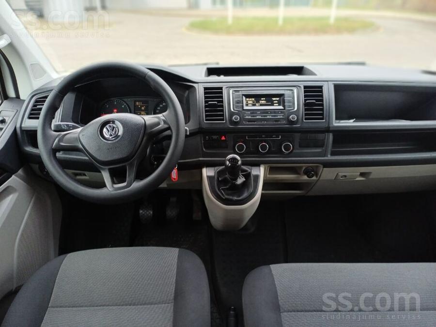 Balts Volkswagen Transporter 2017 Rīga, ar dzinēja tilpumu 2.00 L un nobraukumu 171 tūkst. km par 15730 €, foto 14 vietnē AUTOMOTO.COM.LV