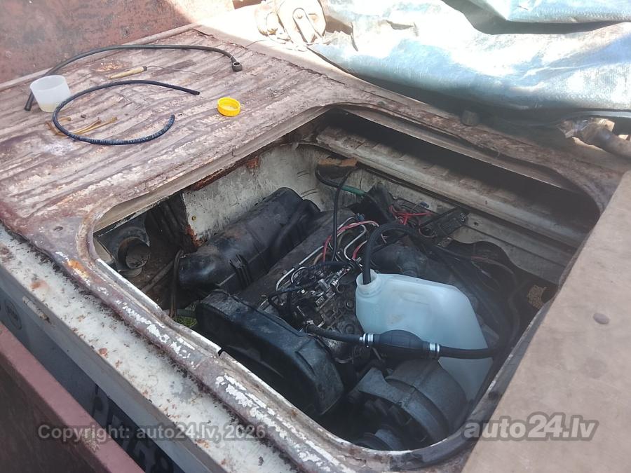 Balts Volkswagen Transporter 1982 Tapa, ar dzinēja tilpumu 1.60 L un nobraukumu 0 tūkst. km par 1999 €, foto 11 vietnē AUTOMOTO.COM.LV