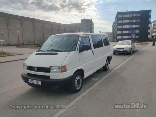 Balts Volkswagen Transporter 1999 Tallina, ar dzinēja tilpumu 2.50 L un nobraukumu 445 tūkst. km par 2000 €, foto 1 vietnē AUTOMOTO.COM.LV