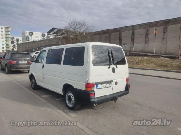 Balts Volkswagen Transporter 1999 Tallina, ar dzinēja tilpumu 2.50 L un nobraukumu 445 tūkst. km par 2000 €, foto 2 vietnē AUTOMOTO.COM.LV