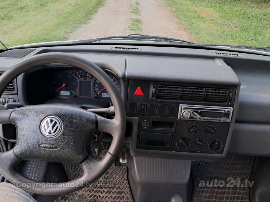 White Volkswagen Transporter 1999 in Rapla, with an engine capacity of 1.90 L and mileage of 348 thousand km for 2999 €, photo 9 on AUTOMOTO.COM.LV