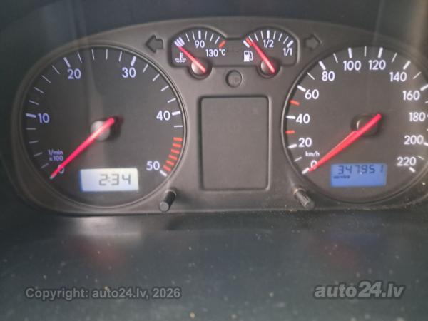 White Volkswagen Transporter 1999 in Rapla, with an engine capacity of 1.90 L and mileage of 348 thousand km for 2999 €, photo 9 on AUTOMOTO.COM.LV