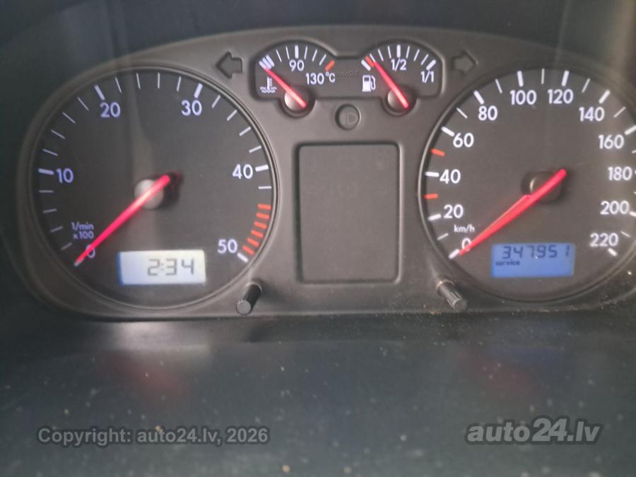 White Volkswagen Transporter 1999 in Rapla, with an engine capacity of 1.90 L and mileage of 348 thousand km for 2999 €, photo 10 on AUTOMOTO.COM.LV