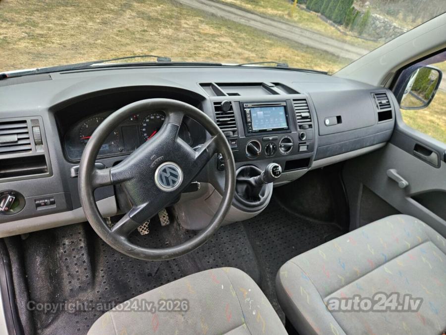 Balts Volkswagen Transporter 2005 Tallina, ar dzinēja tilpumu 1.90 L un nobraukumu 0 tūkst. km par 2500 €, foto 6 vietnē AUTOMOTO.COM.LV