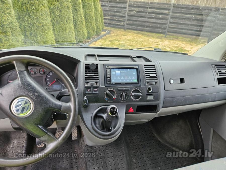 Balts Volkswagen Transporter 2005 Tallina, ar dzinēja tilpumu 1.90 L un nobraukumu 0 tūkst. km par 2500 €, foto 12 vietnē AUTOMOTO.COM.LV