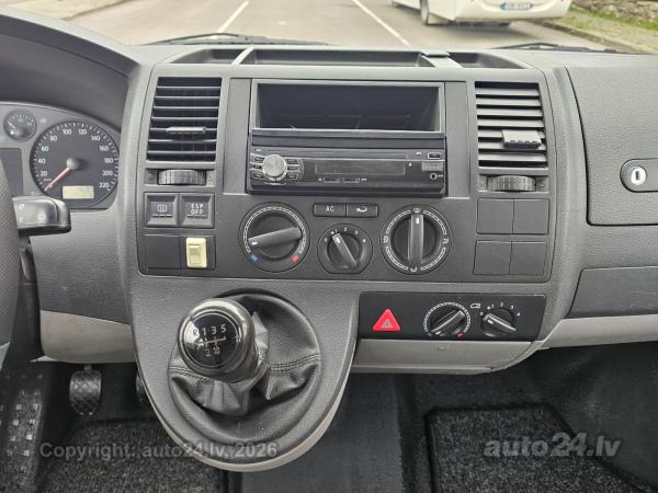 Balts Volkswagen Transporter 2007 Paide, ar dzinēja tilpumu 1.90 L un nobraukumu 256 tūkst. km par 6990 €, foto 10 vietnē AUTOMOTO.COM.LV