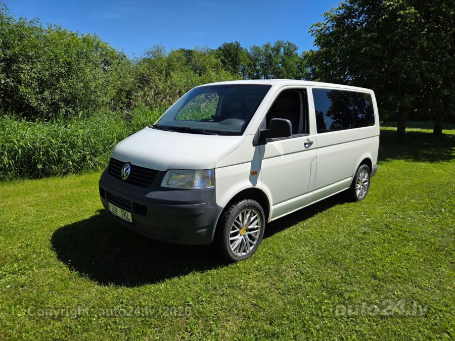 White Volkswagen Transporter 2007 in Voru, with an engine capacity of 2.50 L and mileage of 410 thousand km for 5000 €, photo 1 on AUTOMOTO.COM.LV