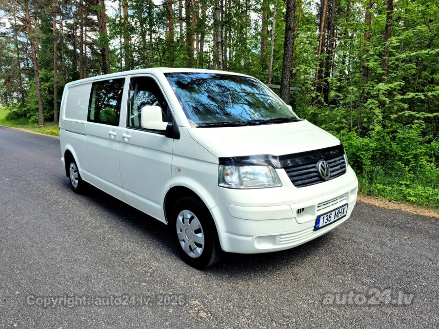 White Volkswagen Transporter 2009 in Tallinn, with an engine capacity of 2.50 L and mileage of 507 thousand km for 4850 €, photo 1 on AUTOMOTO.COM.LV