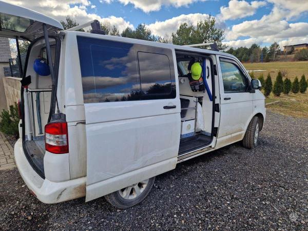 Balts Volkswagen Transporter 2010 Viļņa, ar dzinēja tilpumu 2.00 L un nobraukumu 327 tūkst. km par 6200 €, foto 6 vietnē AUTOMOTO.COM.LV