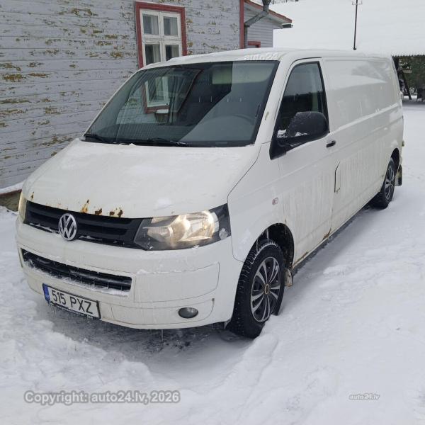 White Volkswagen Transporter 2012 in Voru, with an engine capacity of 2.00 L and mileage of 378 thousand km for 4999 €, photo 1 on AUTOMOTO.COM.LV