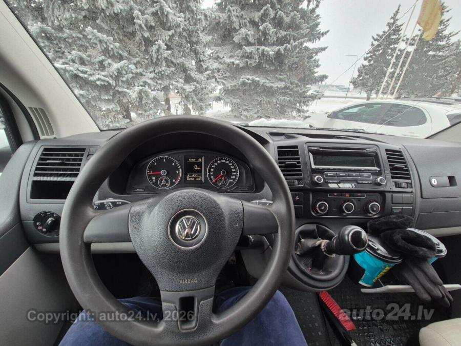 Balts Volkswagen Transporter 2014 Tartu, ar dzinēja tilpumu 2.00 L un nobraukumu 433 tūkst. km par 8560 €, foto 9 vietnē AUTOMOTO.COM.LV