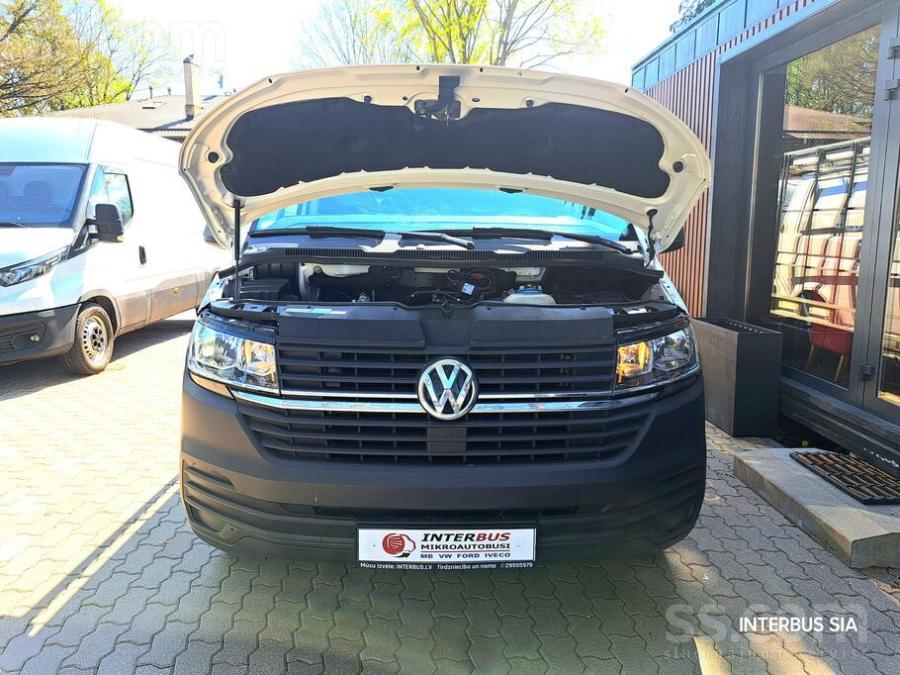 White Volkswagen Transporter 2021 in Riga, with an engine capacity of 2.00 L and mileage of 0 thousand km for 22869 €, photo 11 on AUTOMOTO.COM.LV
